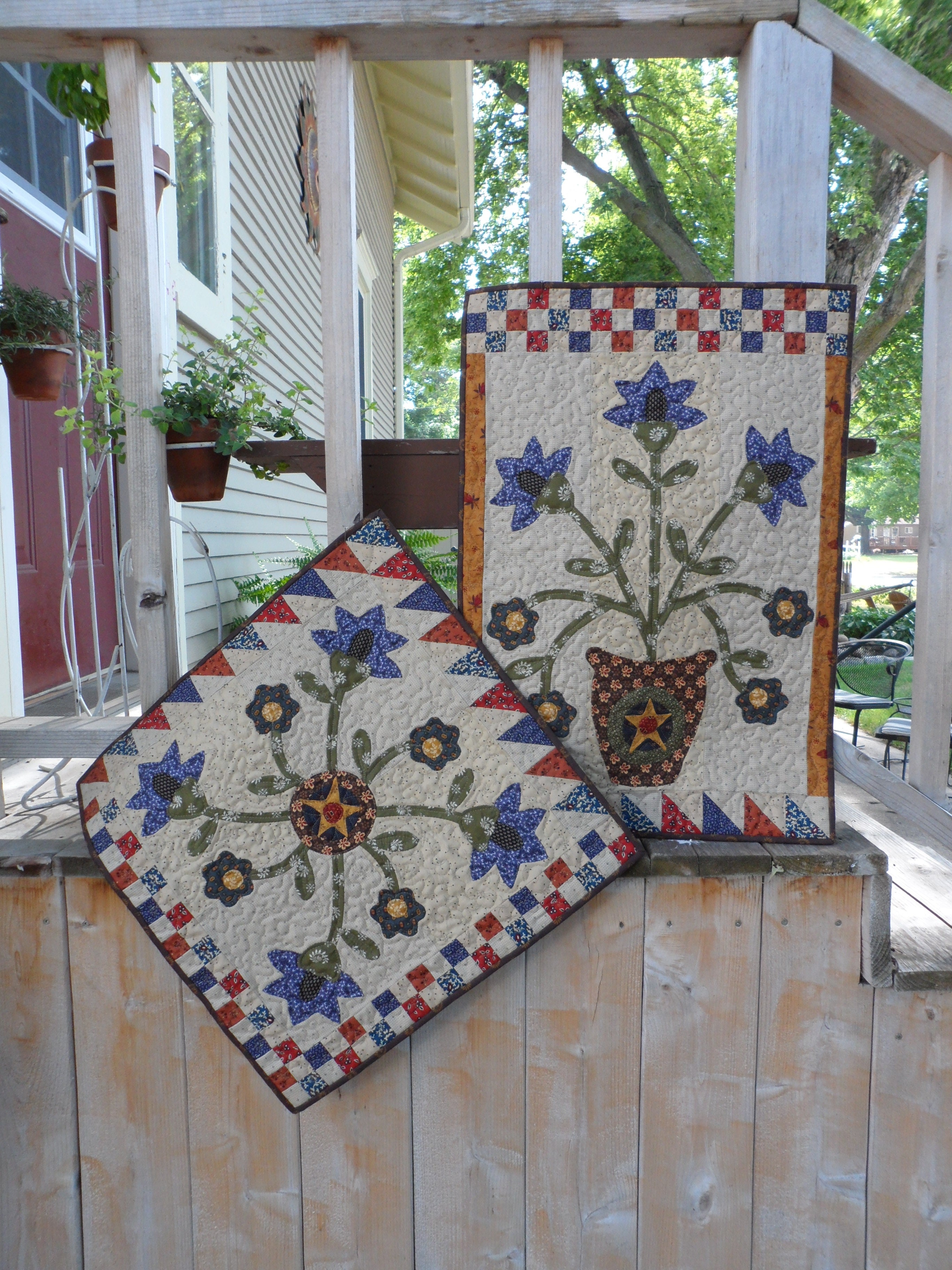 Bloomin' Days Applique Quilt Pattern – Snuggles Quilts